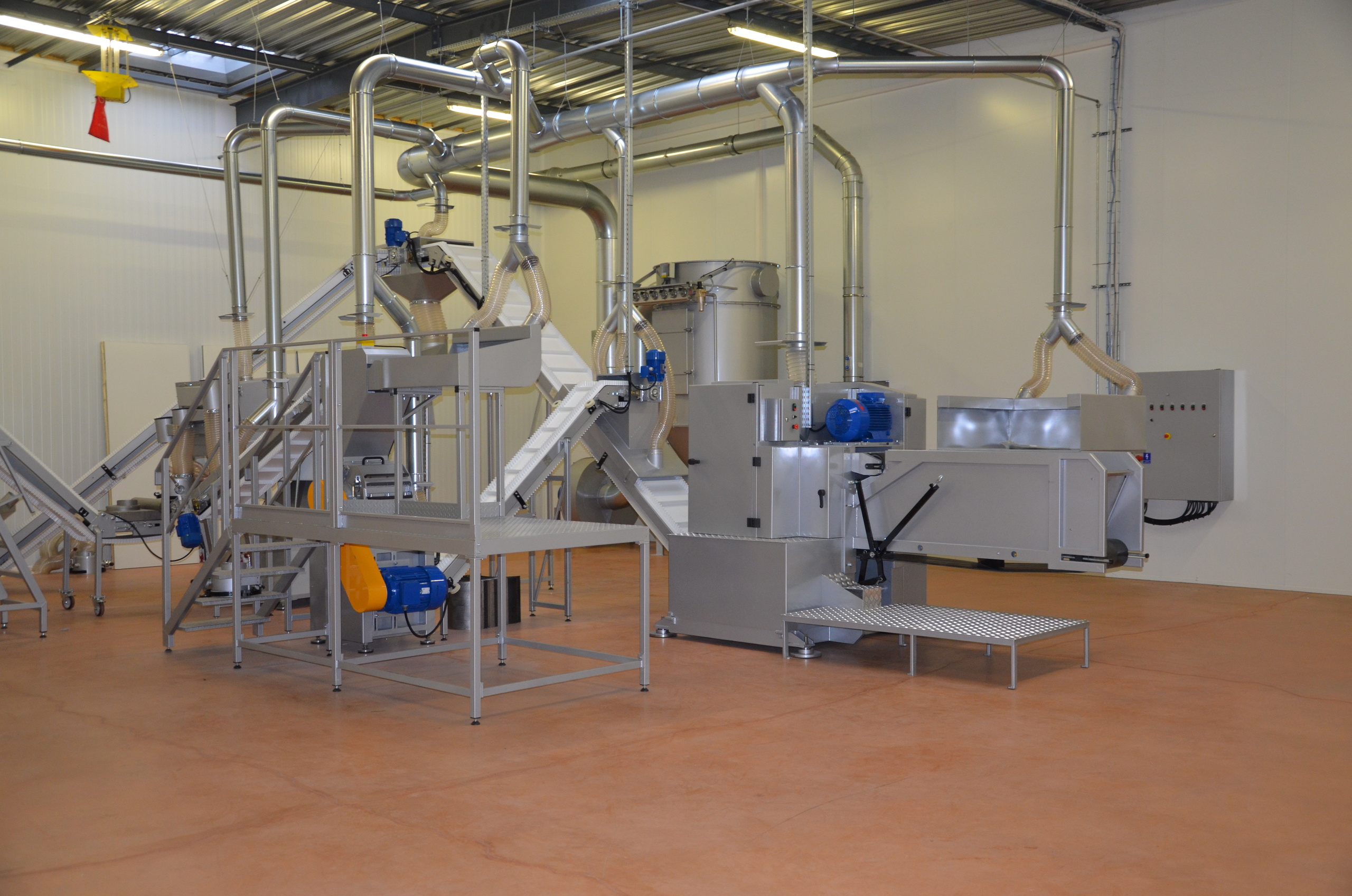 Large cutting line with two rotational cutters > SCORPION®